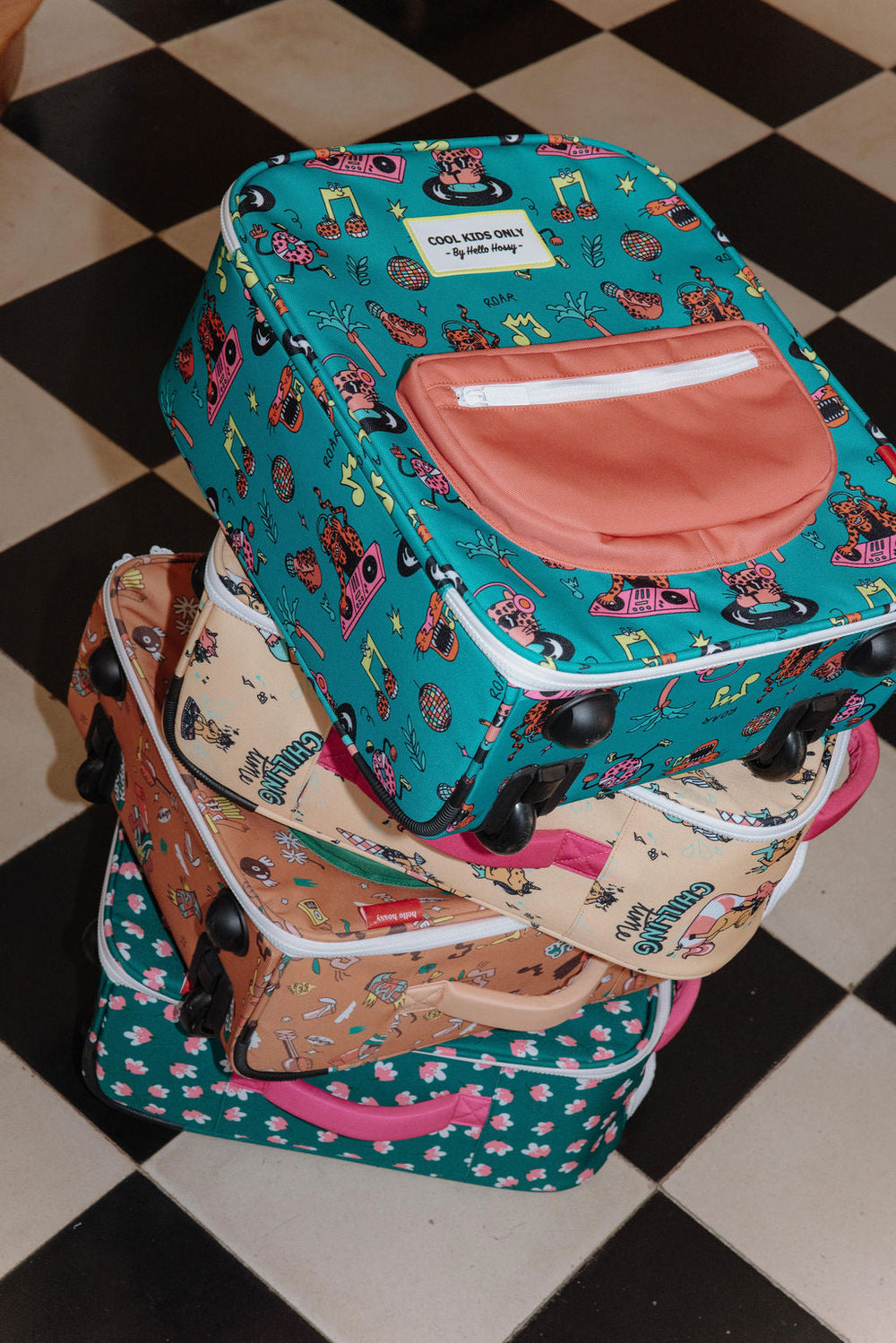 Collection Printemps-Été 2025 – Cool Kids Only I Hello Hossy® Officiel